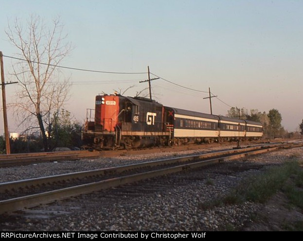 GTW GP-9 #4915 Birmingham MI 1977